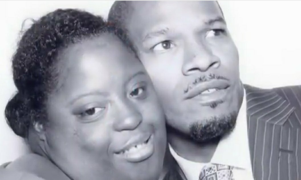 Jamie Foxx's Sister DeOndra Dixon Dies At 36, Actor Shares Heartfelt ...
